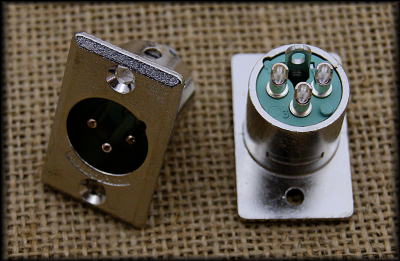 XLR コネクター Switchcraft NEUTRIK
